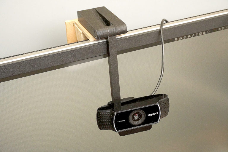 【STLデータ配布】大画面ディスプレイでZoomするとカメラ位置が高すぎる問題を解決する可動式ブラケットを3Dプリンタで製作 - make ...