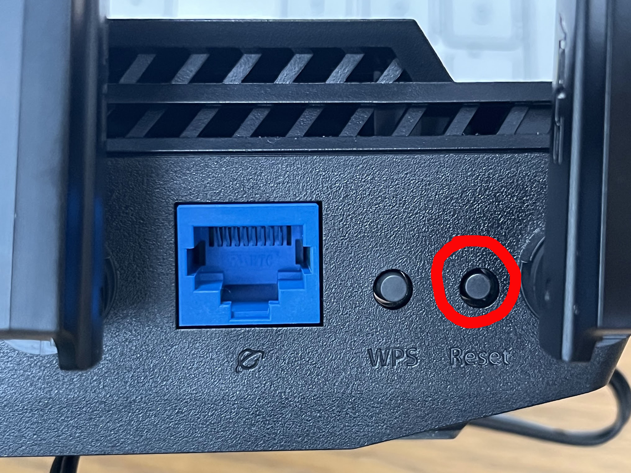 ASUSのWifiルーターRT-AX3000 V2をAPモードで使用する - make it easy